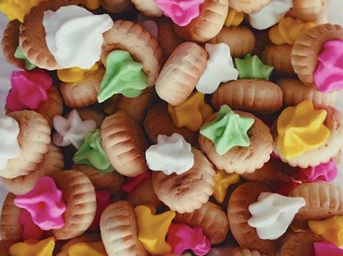 9 Delicious Malaysian snacks you must have eaten as a child | Buro 24/7 ...