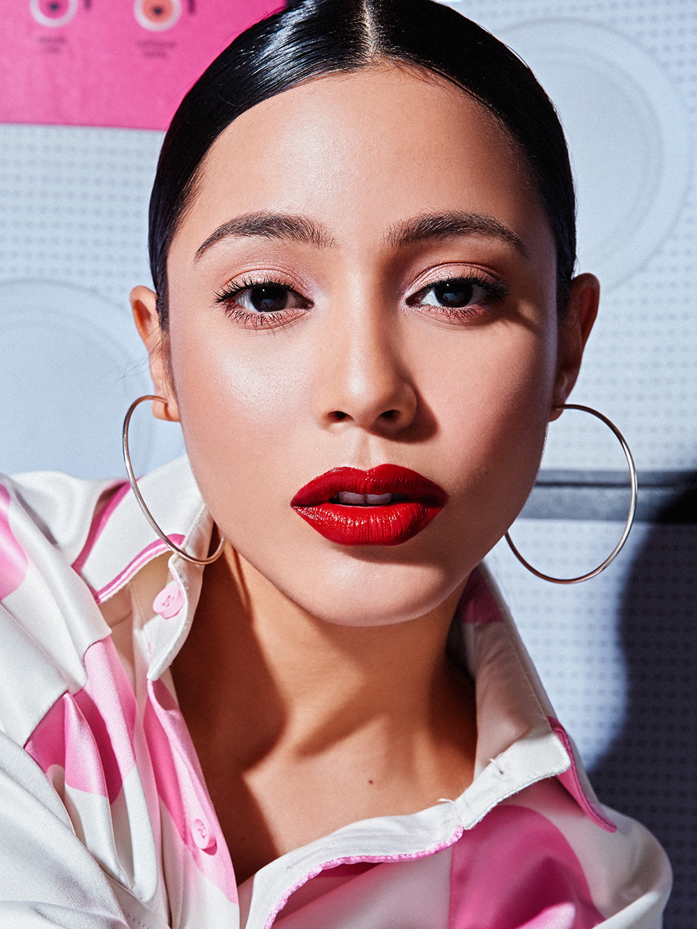 40 girls get their shine on with the new YSL Beauty Volupté lipsticks