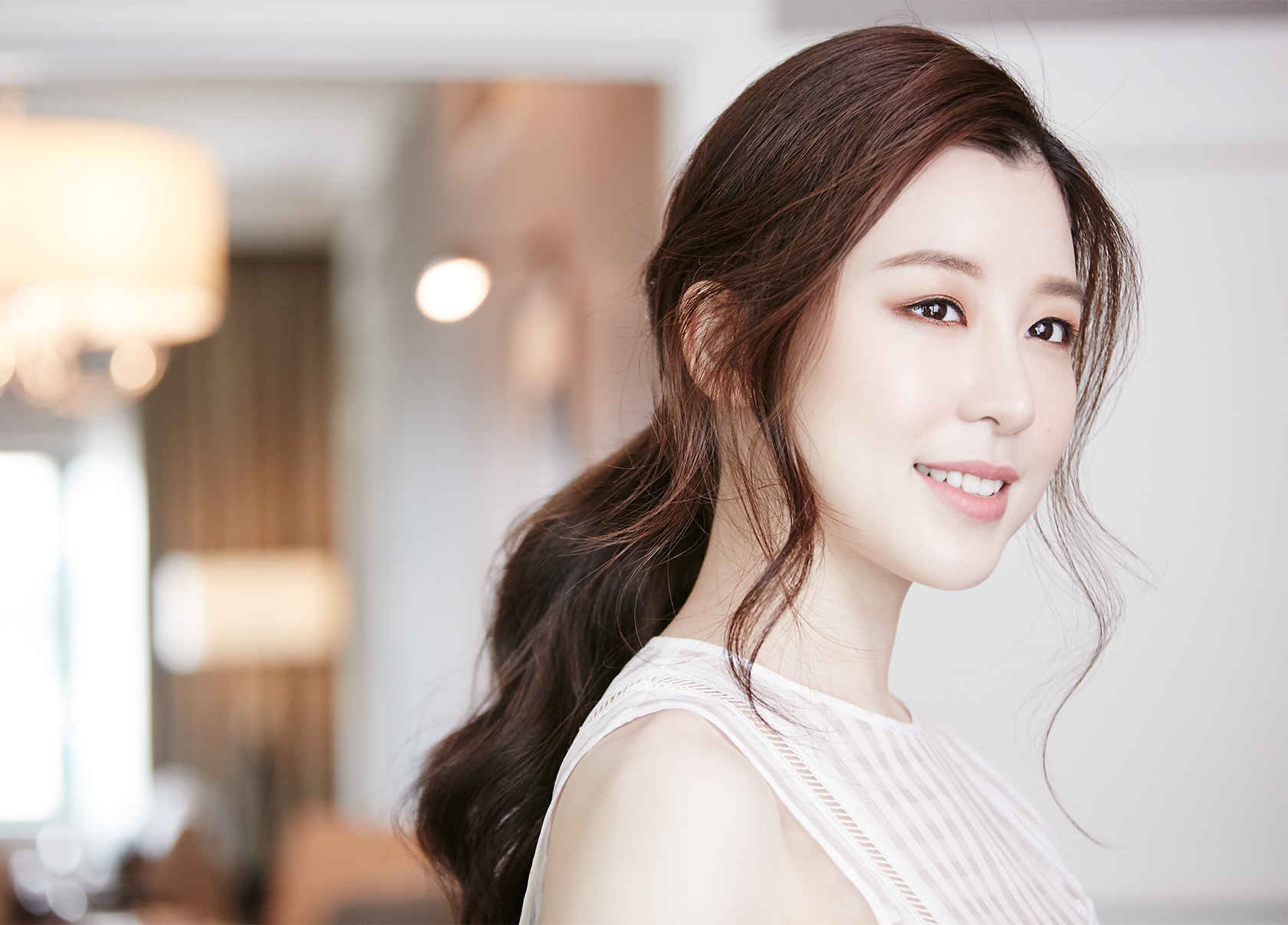 Starting the day on the right note with Tracy Cheong and Clé de Peau Beauté