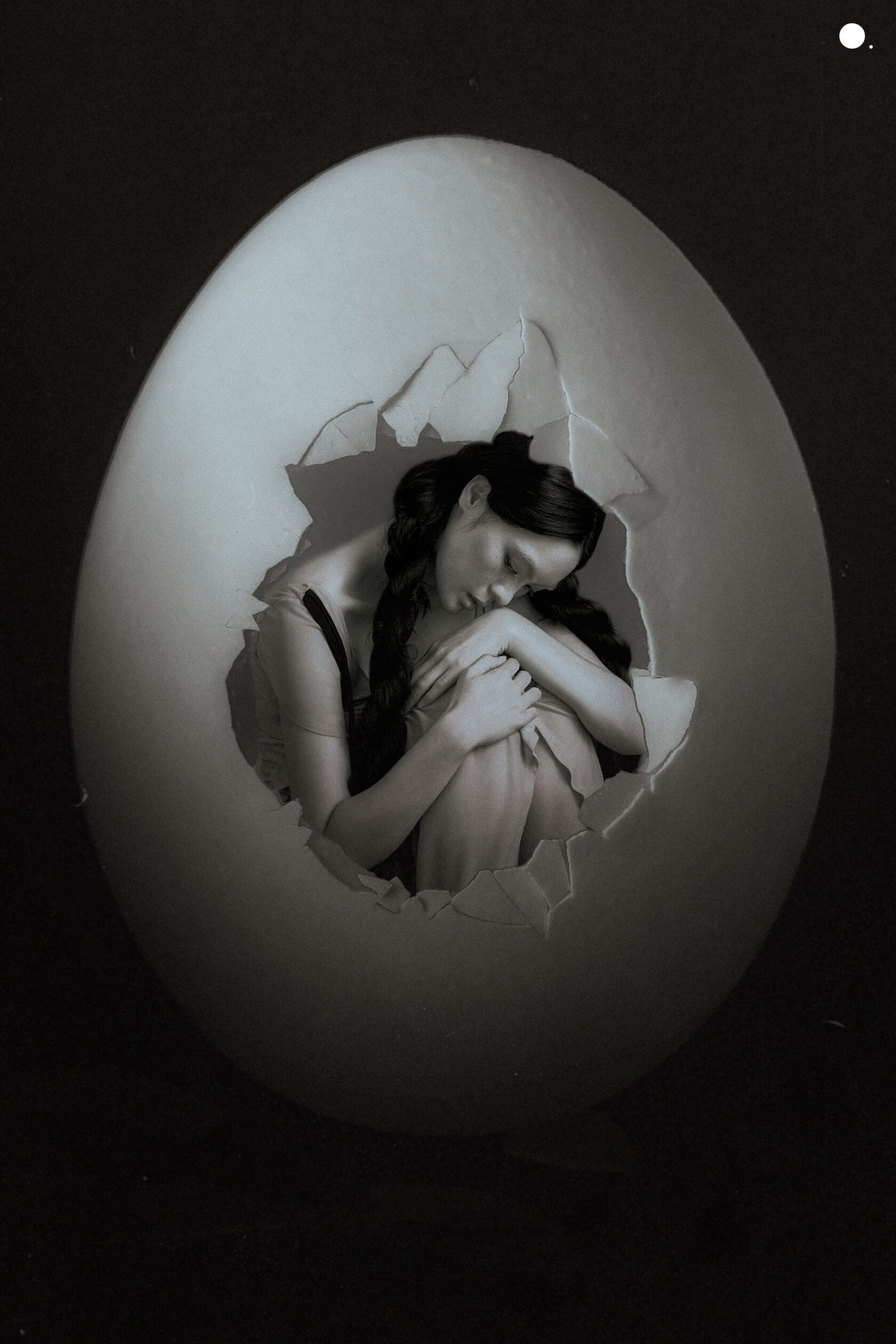 Hello, I Am Roanne: The Multi-Hyphenate in Constant Transformation